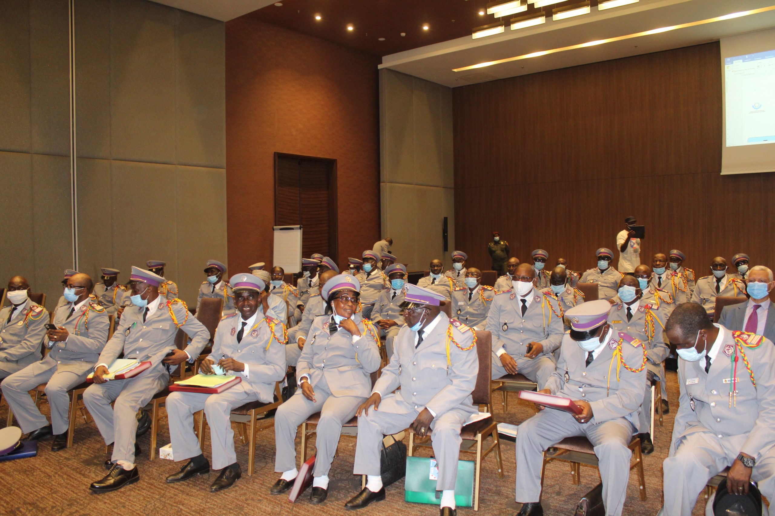 Monsieur le Ministre du Budget a lancé ce lundi 25 janvier 2021 les ...